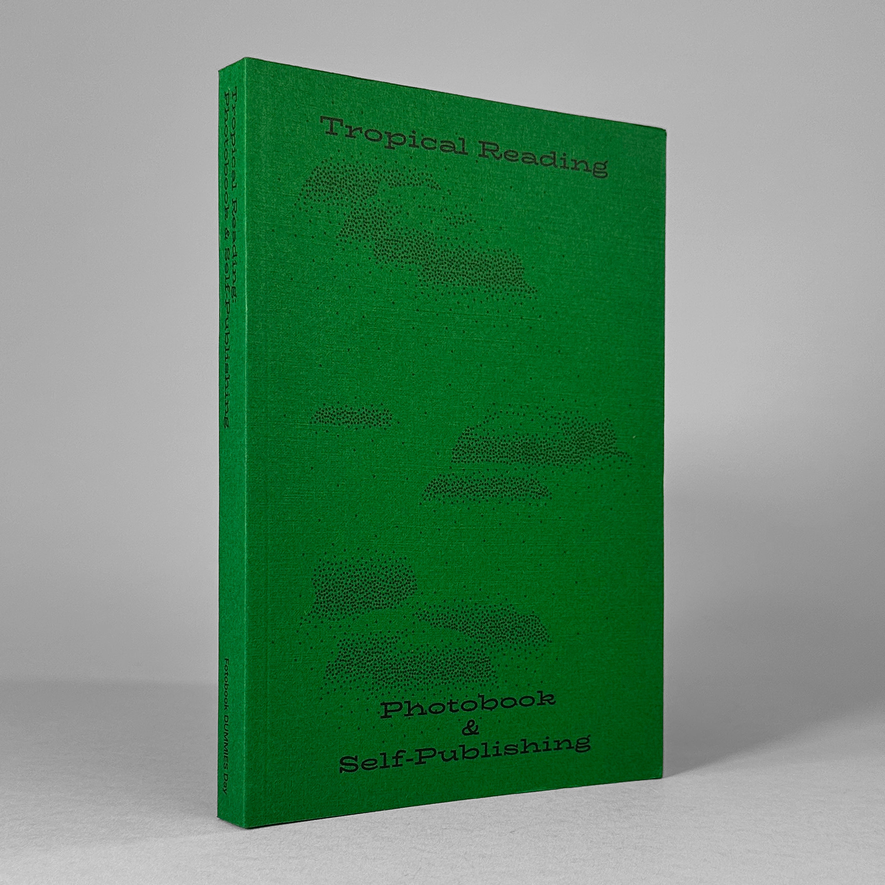 Tropical Reading: Photobook and Self-Publishing – Draw Down